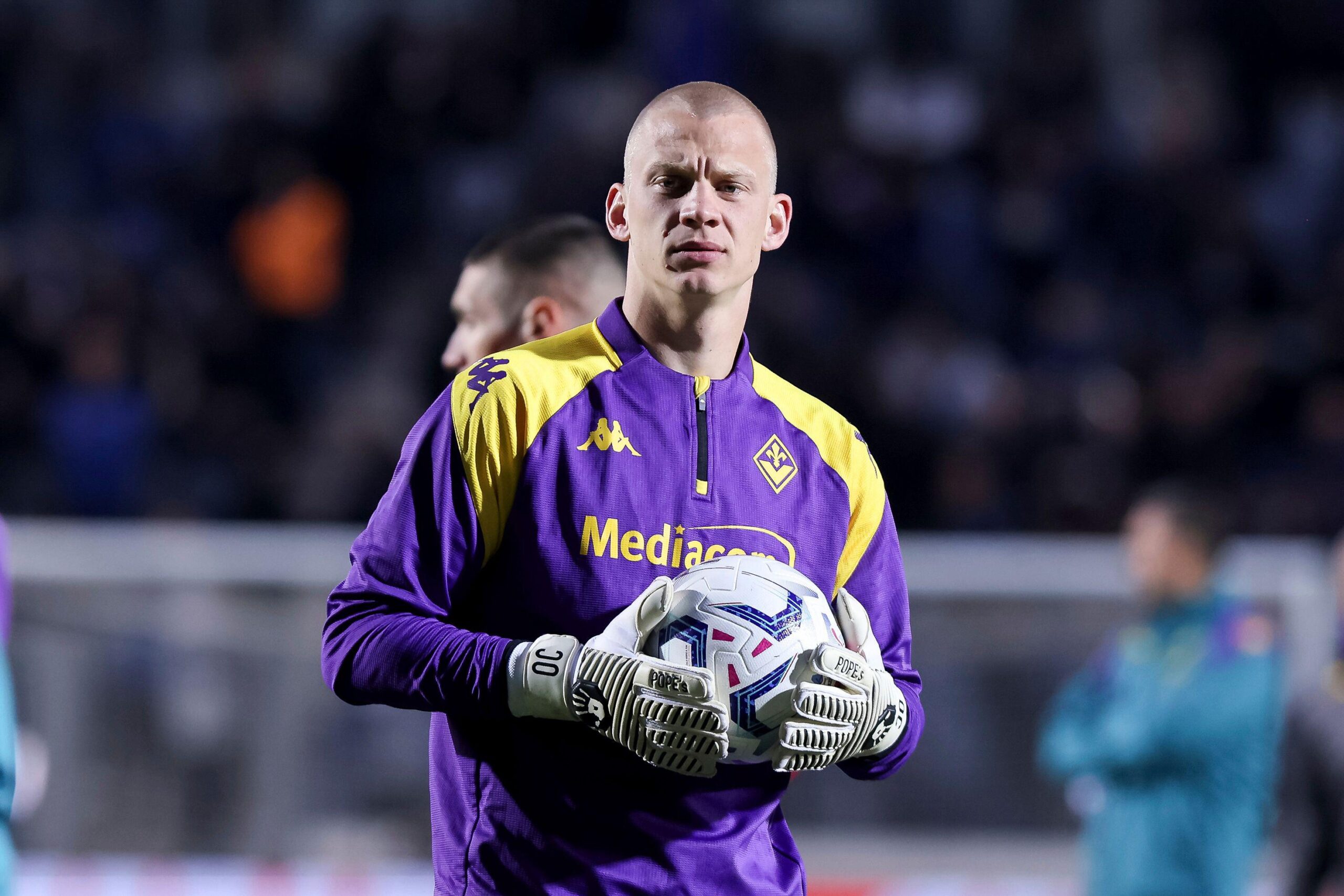 Så meget tjener Oliver Christensen i Fiorentina | Tipsbladet.dk