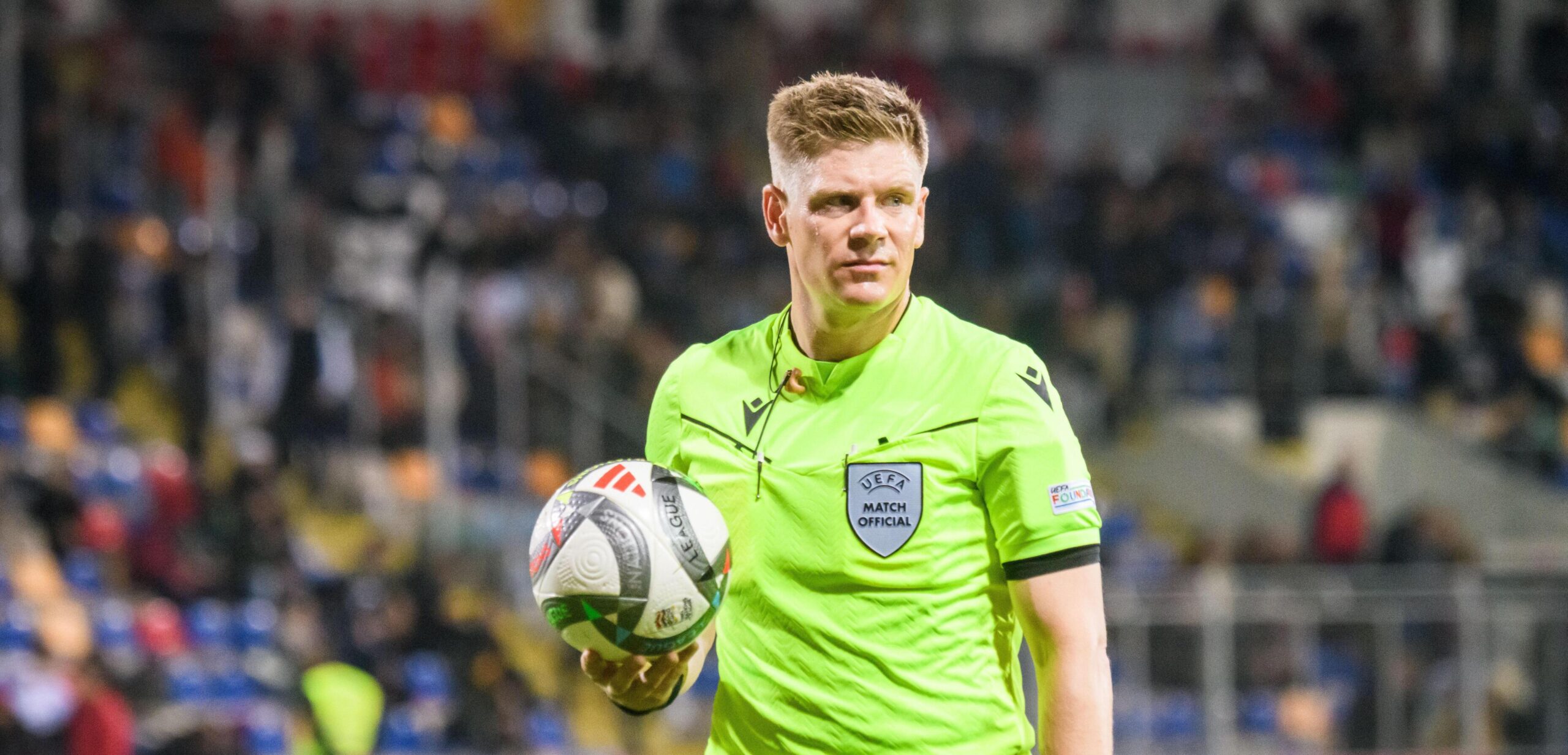 Jakob Sundberg sad i VAR-vognen da Adana udvandrede
