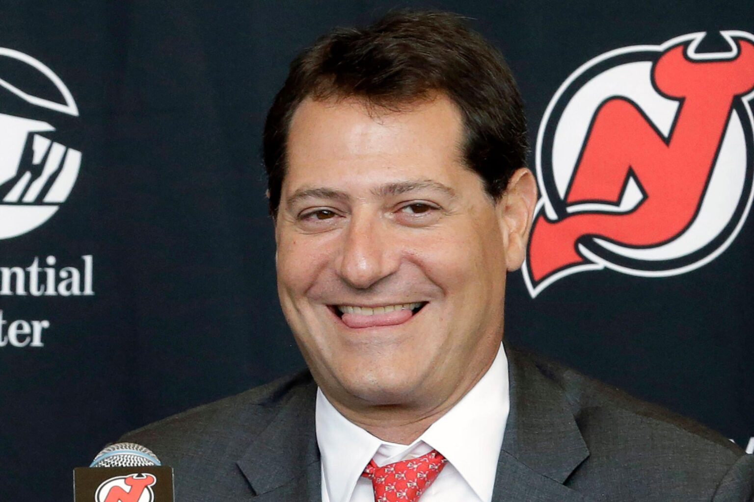 Brøndby-ejer får milliard-beløb i klubsalg | Tipsbladet.dk