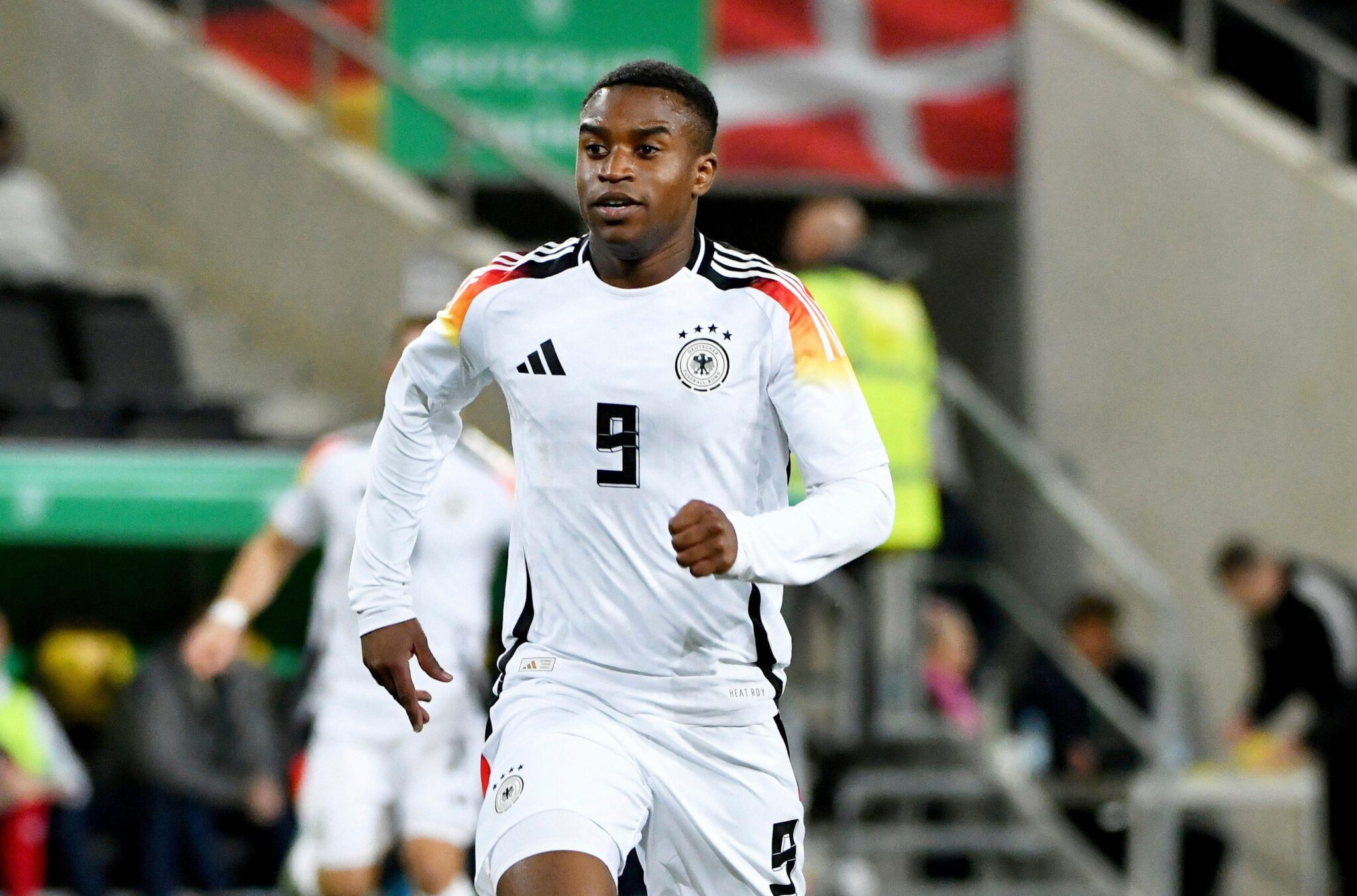 Storklub klapper i om FC København-bombe