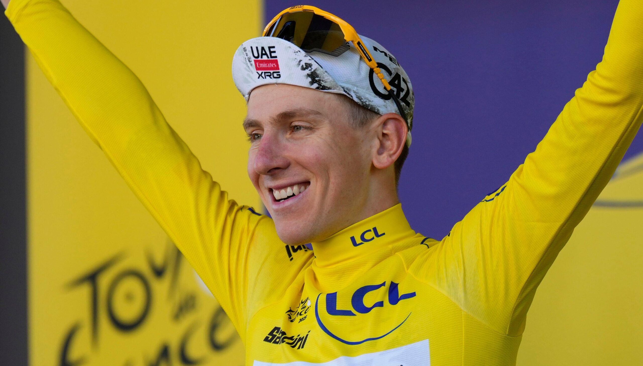 Holdkammerat afslører: Den var helt gal med Pogacar under Touren