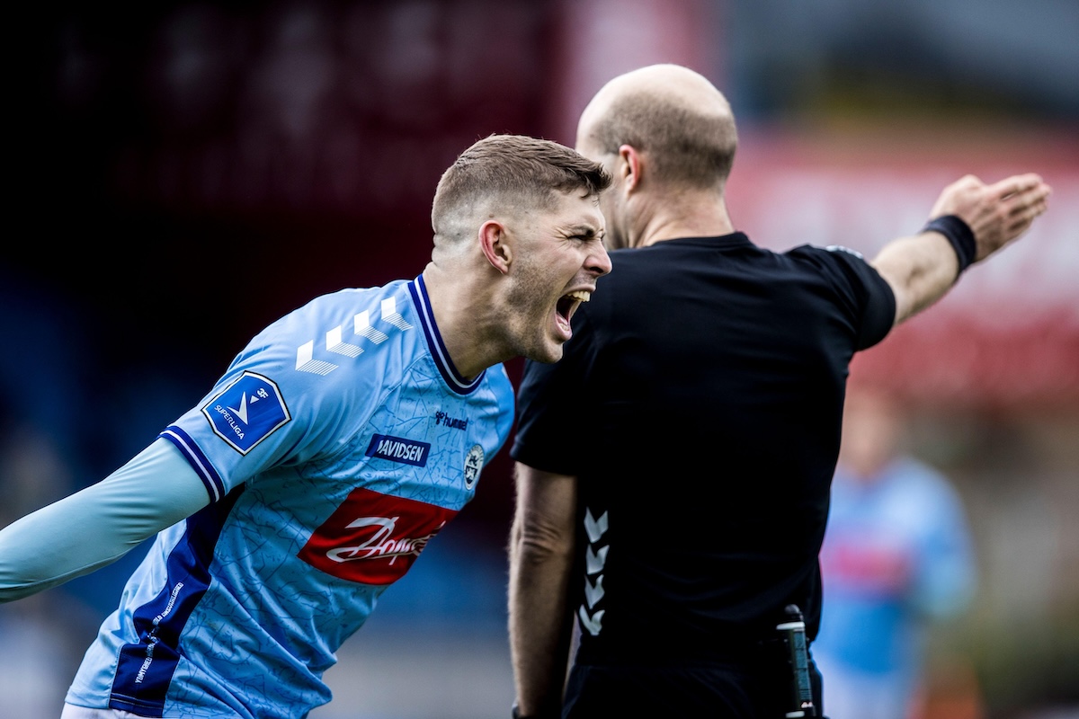 Emil Berggreen på fodboldeventyr 7.500 km væk | Tipsbladet.dk