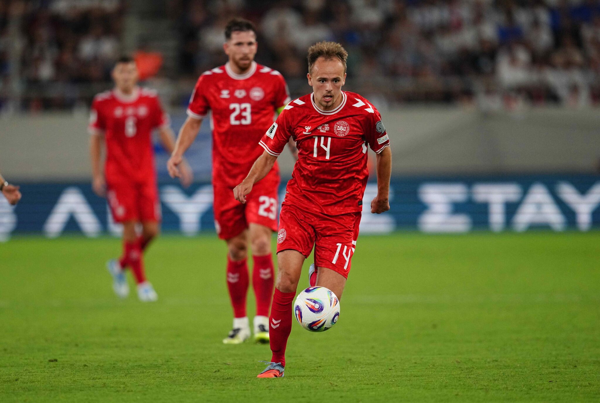Brian Riemer imponeret over Mikkel Damsgaard