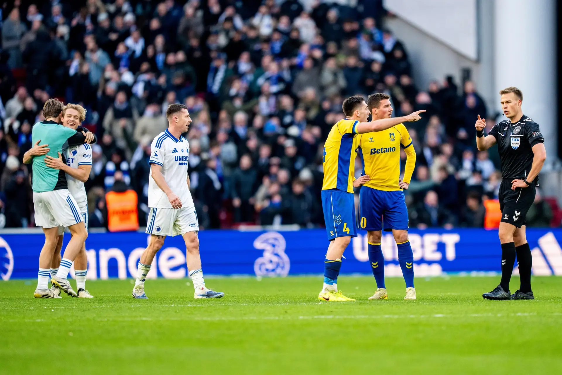 Brøndby-stjerne langer ud efter dommer | Tipsbladet.dk