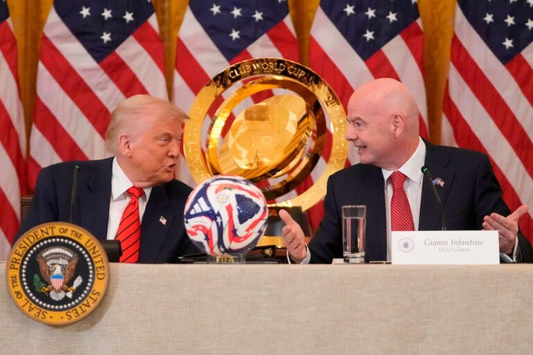 Donald Trump ventes at bryde VM-tradition | Tipsbladet.dk